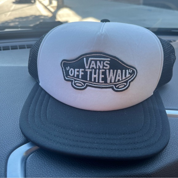 Vans | Accessories | Vans Classic Patch Trucker Snapback Hat Cap Black ...